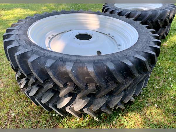 Wheel/Rim for New Holland Wheel/Rim MARK CHESSON & SONS, INC ...