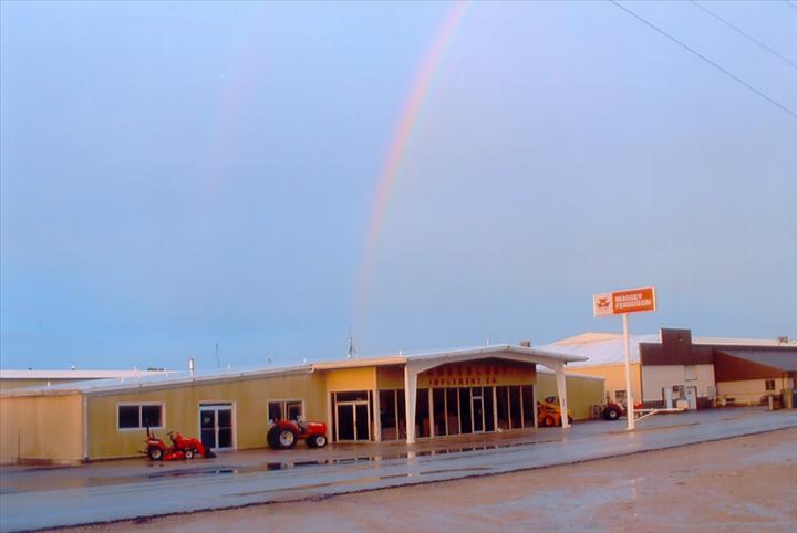 VANDERLOOP EQUIPMENT, INC. - Tractor & Farm Equipment Dealer in ...