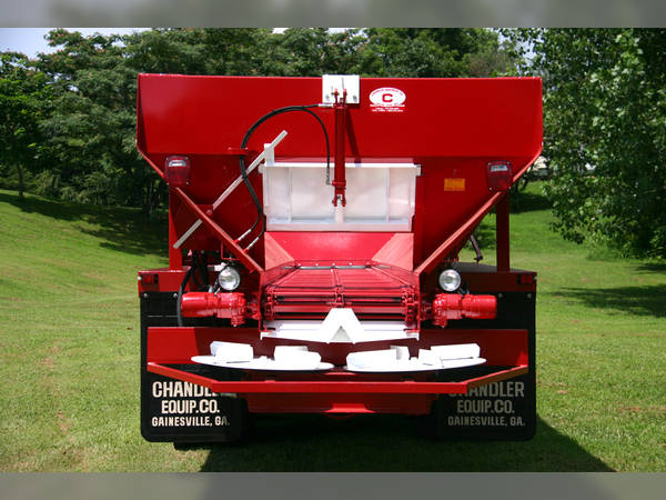2024 Chandler Truck Mount Poultry Litter Spreader Dry Manure/Litter Spreader (1498821) CHANDLER ...