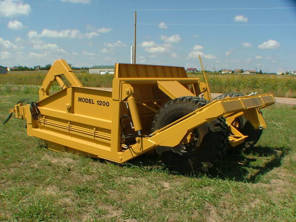 Holcomb 1200 Blade/Scraper/Dirt Pan (2675411) HOLCOMB SCRAPER INC ...