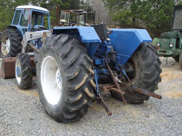 Long 610 Dismantled Tractor (6411289) RUSSELLS TRACTOR PARTS SCOTTSBORO ...