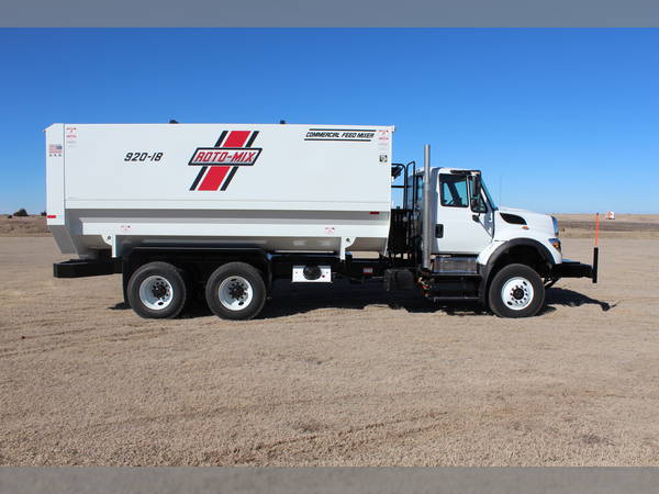 RotoMix 920-18 Horizontal Mixer #New Unit ROTO MIX DODGE CITY Kansas ...