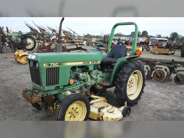John Deere 750 Tractor #S018529 BURTON FARM & CONSTRUCTION EQ NEWTON ...