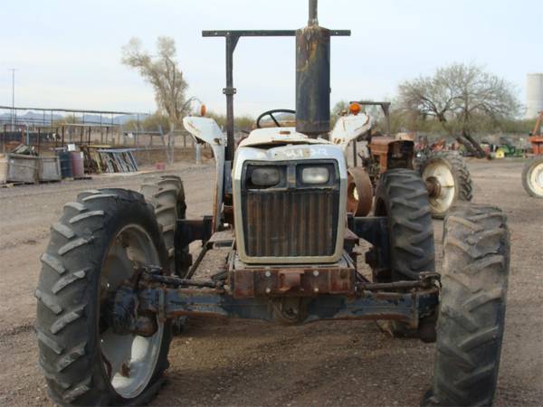WHITE 2-62 Dismantled Tractor (11867613) INTEGRATED MACHINERY BUCKEYE ...