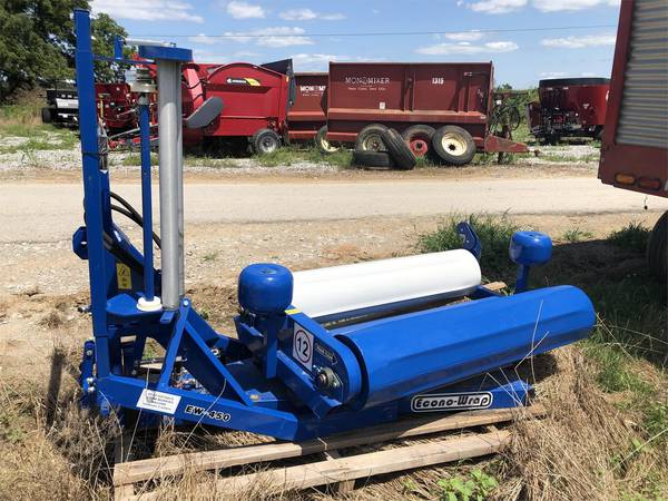 Econo-Wrap EW-450S Bale Wrapper (12235991) COWHERD EQ. CAMPBELLSVILLE ...