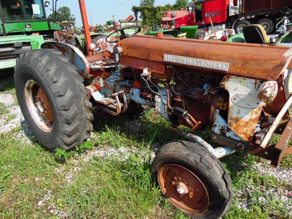 International 240 Dismantled Tractor #N/A DRANE FARM EQUIPMENT HARNED ...