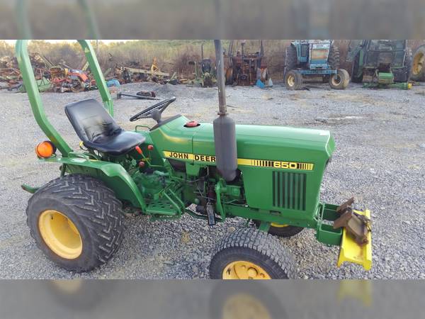 John Deere 650 Dismantled Tractor (12541280) RUSSELLS TRACTOR PARTS ...