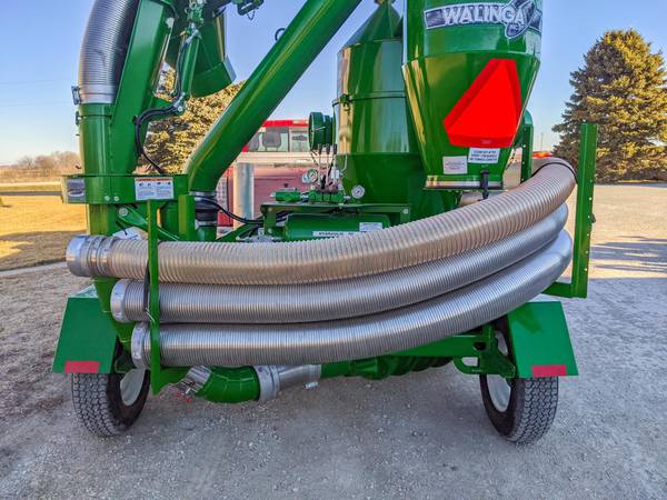 2025 Walinga Inc. AGRI-VAC 7614DLX Grain Vacuum (12578810) KEAST ...