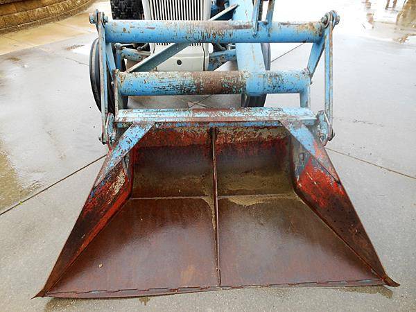 1956 Ford 860 Tractor #102201 Werner Implement Co., Inc VERMILLION ...