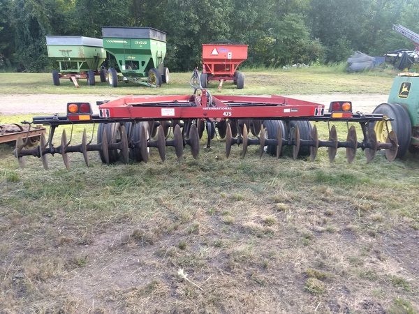 International 475 Disc #50810 Angelo Equipment PERRYOPOLIS Pennsylvania ...