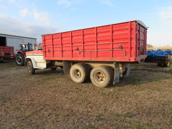 1976 Chevrolet C65 Grain Truck (12976842) RICK HAWKINS EQUIPMENT SALES ...
