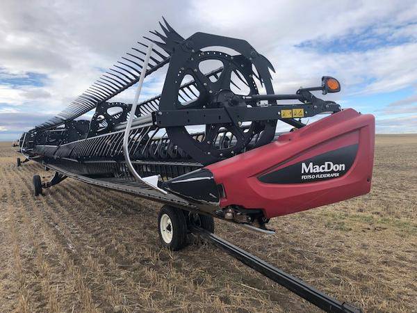 2017 MacDon Industries FD75 Combine Head #309318-17 RME USA - Rocky ...