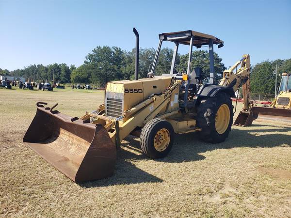 Ford 555D Tractor/Loader/Backhoe #A439641 BURTON FARM & CONSTRUCTION EQ ...
