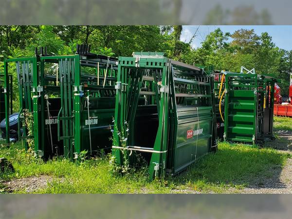 ARROWQUIP EF10 Chutes/Fencing/Handling Equip (24344529) D&J Sales ...