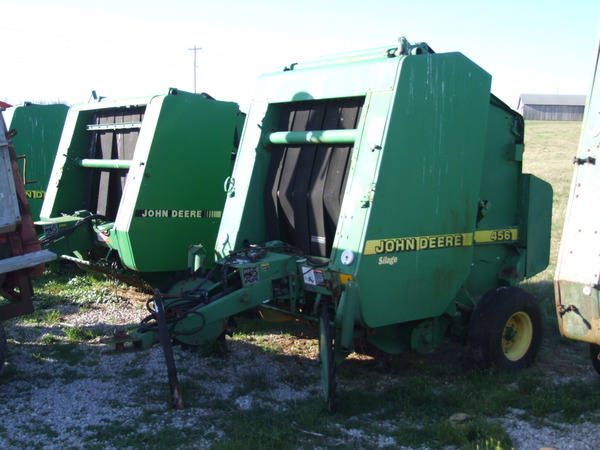 Misc Round Balers Round Baler (24693844) VALLEY FARM EQUIPMENT SCIENCE ...