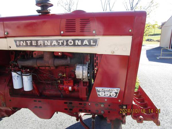 1969 International 856 Tractor #9053 STITZEL FARM EQUIPMENT HAMBURG ...