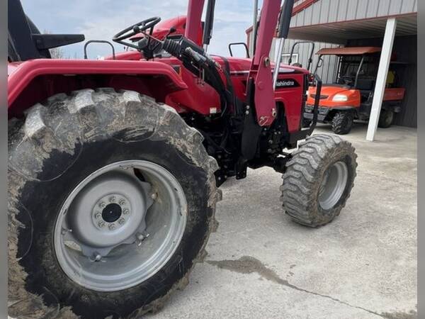 2015 Mahindra 4550 Tractor (25220314) YOUNG FARM MACHINERY FLEMINGSBURG ...