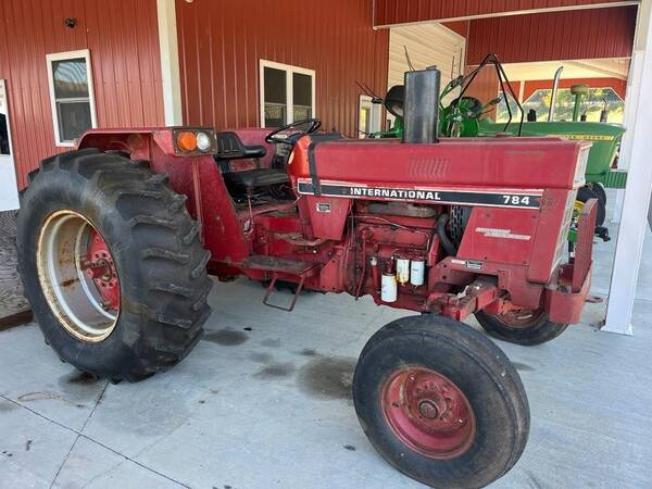 International 784 Tractor #85302165008050 David L Atkins Farm Equipment ...