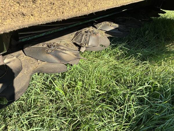 2013 John Deere 946 Mower Conditioner #1E00946SECD39022 AgriVision ...