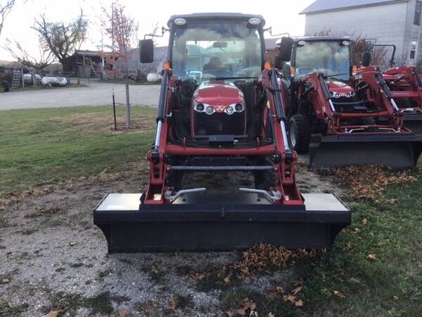 Massey-Ferguson 1735M Tractor (25638090) ED PRIEBE SALES & SERVICE ...