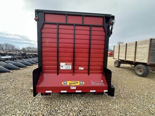 2025 Meyer RTX224 Forage Wagon #26R2211 ROEDER BROS., INCORPORATED ...