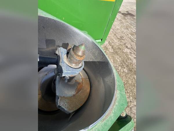 2015 Brent 1396 Grain Cart #B34930100 BTI NESS CITY NESS CITY Kansas ...