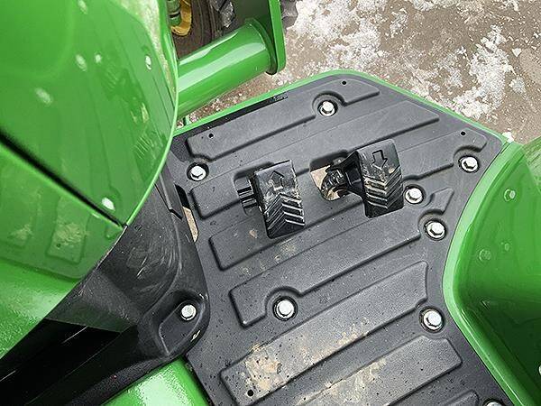 John Deere 4052M HEAVY DUTY Tractor #1LV4052MAPN701289 Werner Implement ...