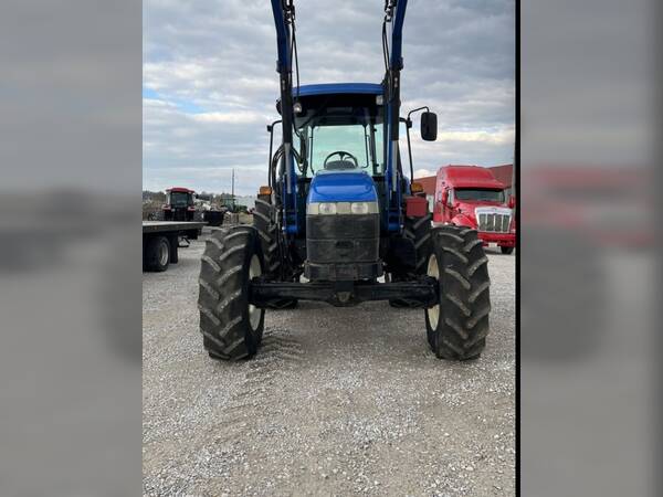 New Holland TD95D Tractor (25836669) YOUNG FARM MACHINERY FLEMINGSBURG ...